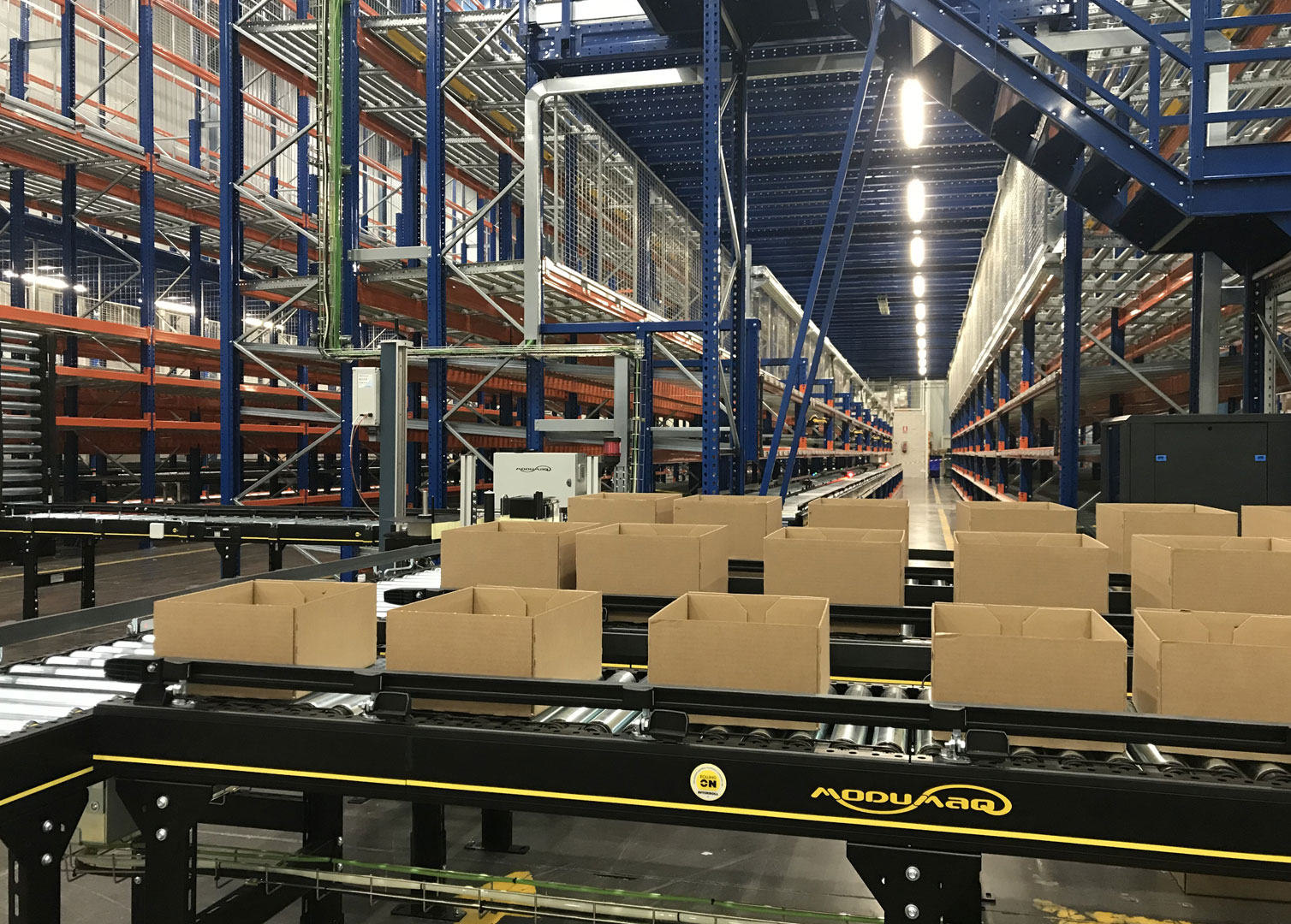 Logística interna, robótica industrial y finales de línea | Grupo Modumaq